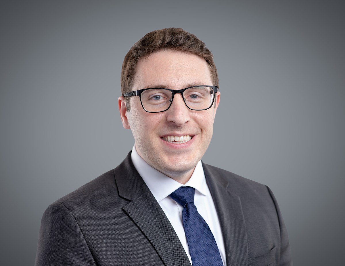 WeirFoulds welcomes Seth Holland as an associate | A-List : Precedent A ...