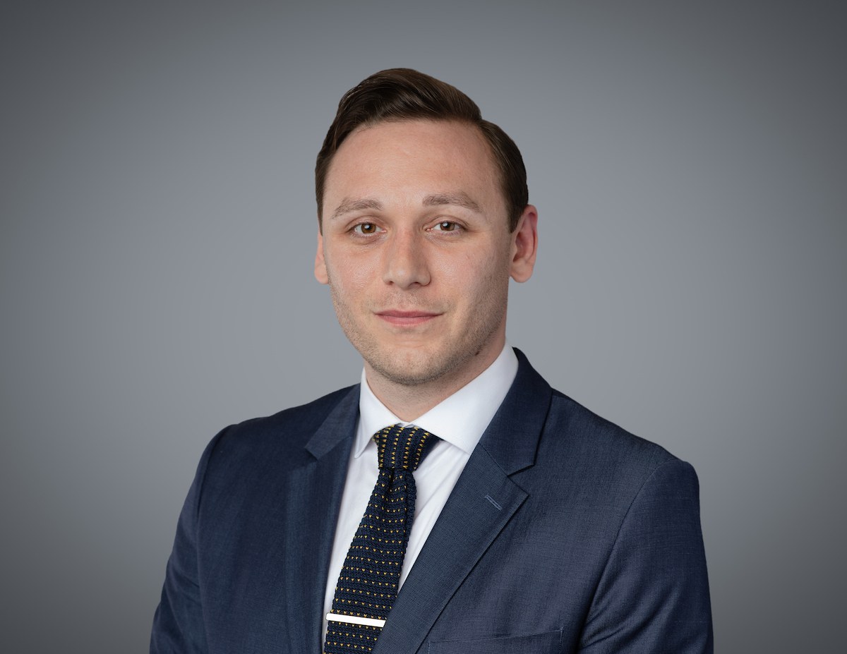 WeirFoulds welcomes Dylan Dilks as an associate | A-List : Precedent A-List